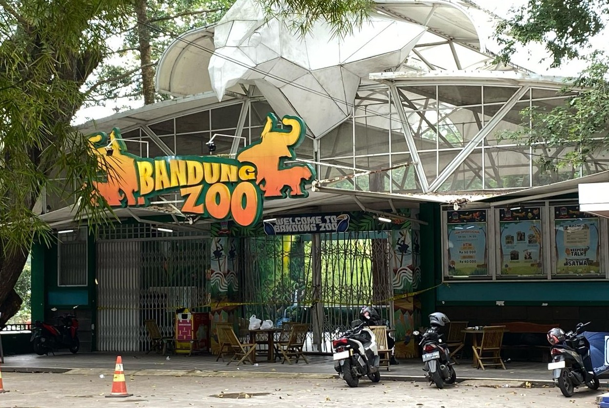 [SIARAN PERS] Darurat Bandung Zoo: Manusia Bertikai, Satwa Terbengkalai ...